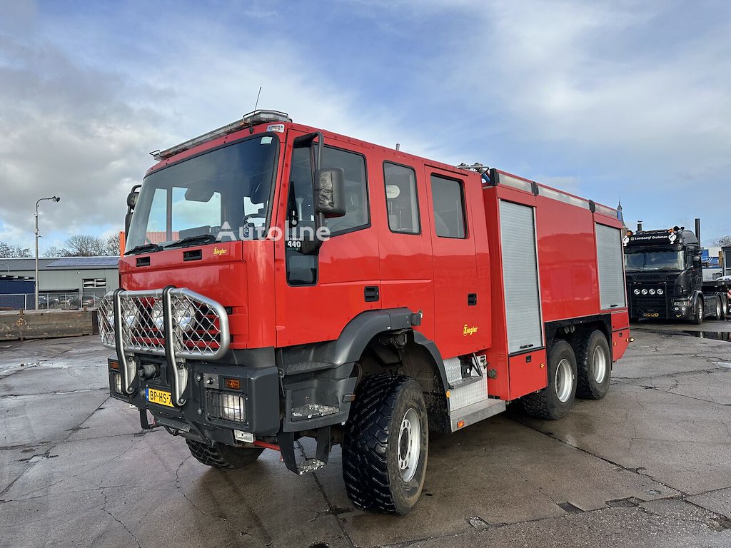 IVECO MP400E vatrogasno vozilo