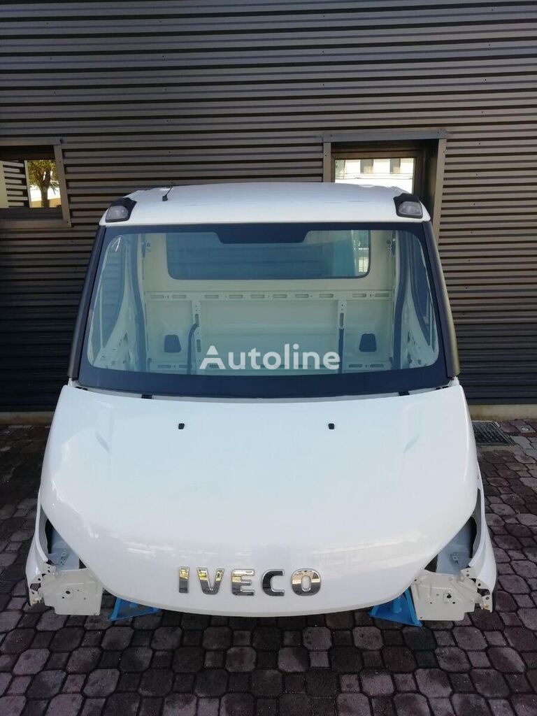 IVECO DAILY EURO 6 2014 -> kabina za IVECO tegljača