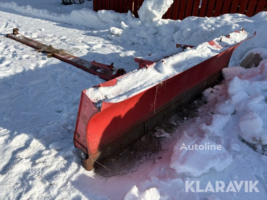 Prodaje se AB K2800U raonik za sneg na aukciji
