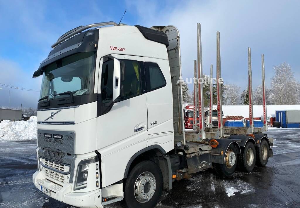 Volvo FH 16 kamion za prevoz drva