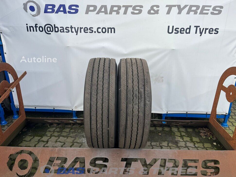 Continental Continental 315/70R22.5 Hybrid HS5 used set guma za kamione