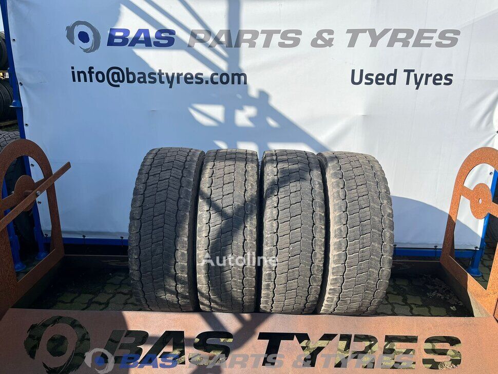 Michelin Remix Michelin Remix 295/60R22.5 X Multi D used set guma za kamione