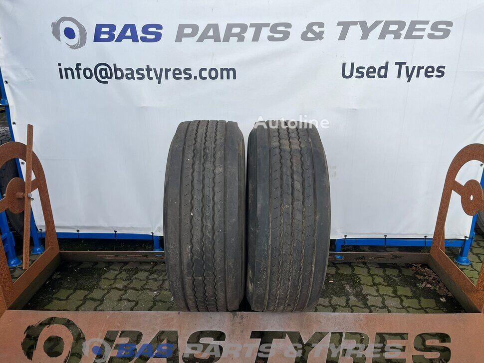 Continental Continental 385/65R22.5 Hybrid HS3+ used set guma za kamione