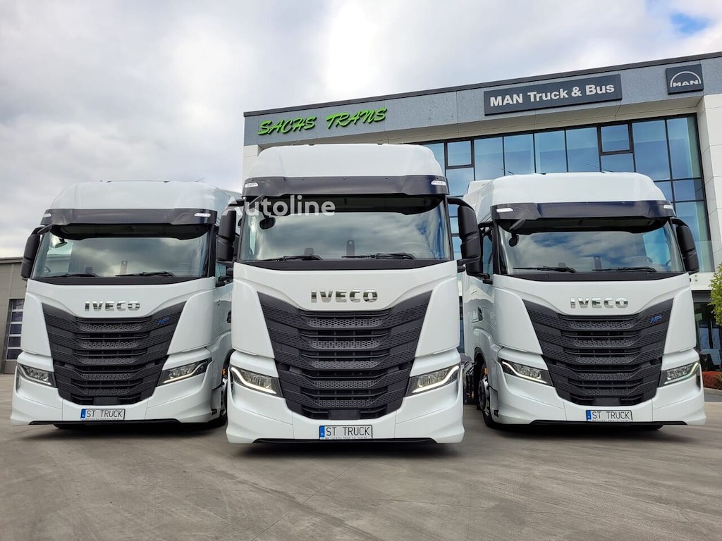 IVECO S-WAY460 LNG/20STUCK/RETARDER/GAS IN DER EU 0.45€ tegljač
