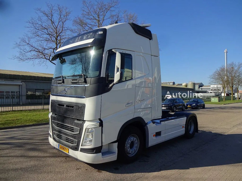 Volvo FH 500 XL - Retarder - I-ParkCool - Holland Truck tegljač
