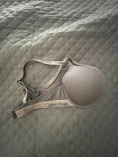 Calvin Klein pamucni sivi Brus 80 B