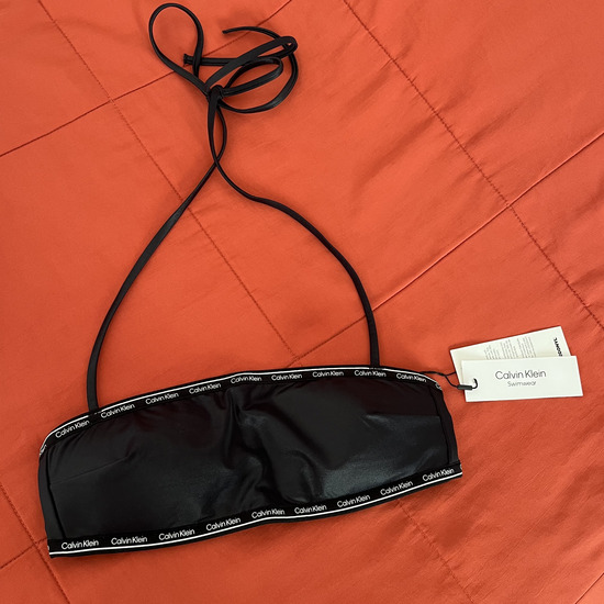 Calvin Klein crni bikini top - nov sa et