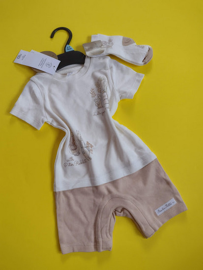 Nov F&F set zeka sa carapicama 6-9m