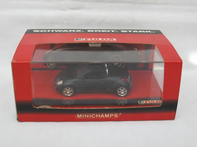1:43 minichamps ford streetka