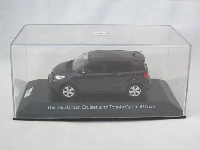 1:43 minichamps toyota urban cruiser