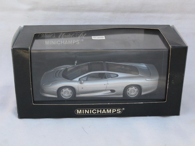 1:43 minichamps jaguar XJ220
