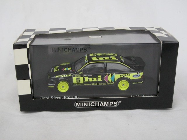 1:43 minichamps ford sierra RS500