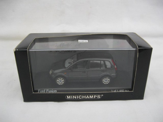 1:43 minichamps ford fusion