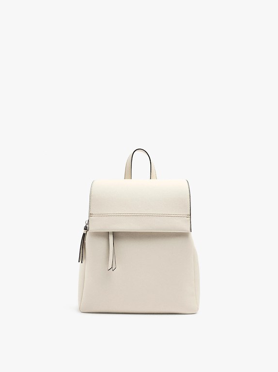 PLAIN BACKPACK WITH FLAP