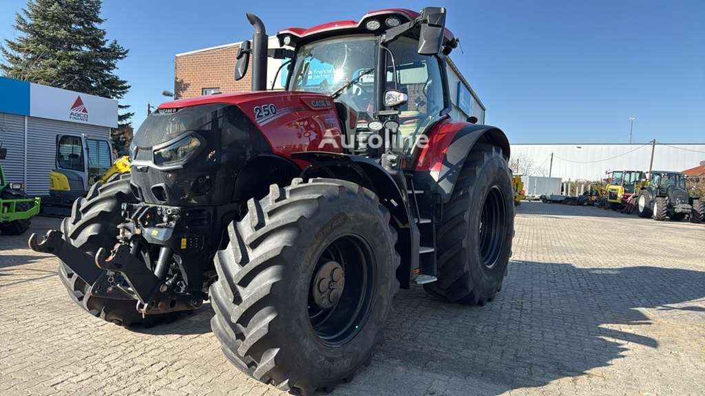 Case IH Optum 250 CVX AFS Connect Tractor tegljač