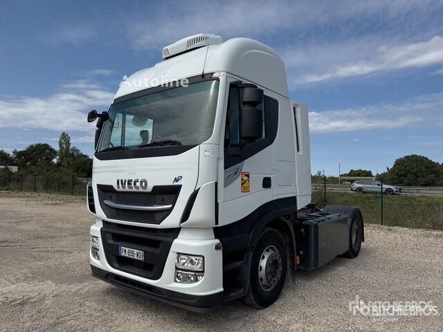 Prodaje se IVECO Stralis 460NP CNG tegljač na aukciji