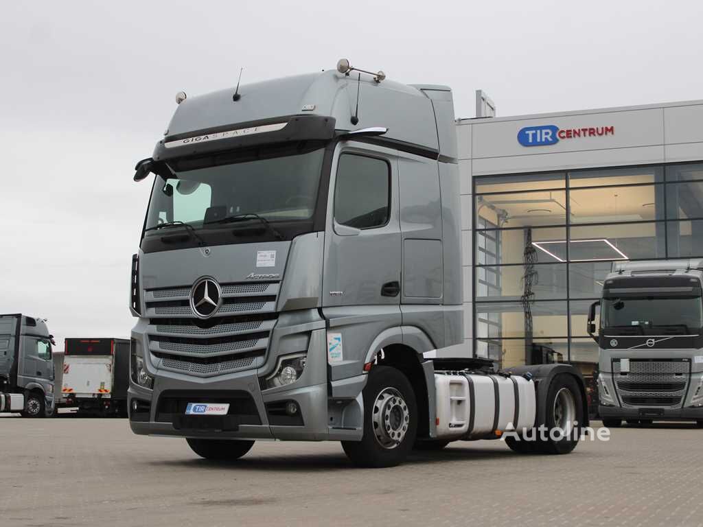 Mercedes-Benz Actros 1851 tegljač