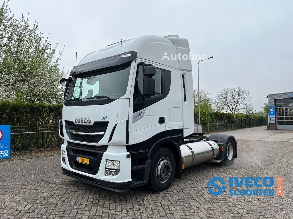 IVECO Stralis AS440S46T/P LNG tegljač