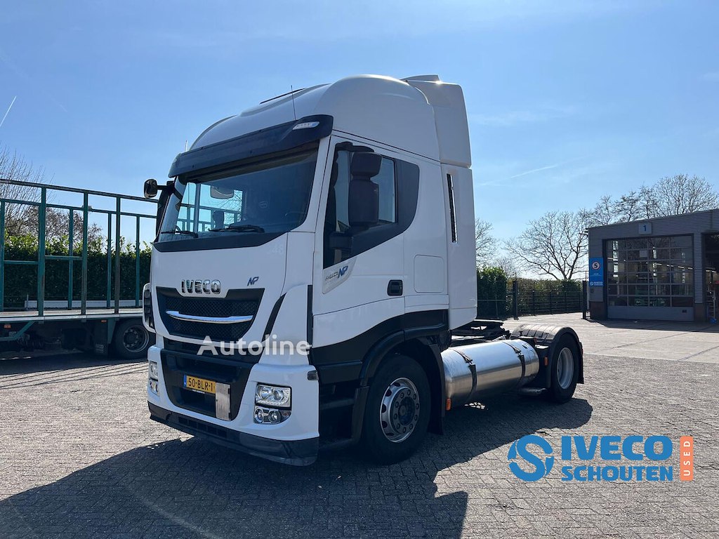 IVECO Stralis AS440S46T/P LNG tegljač