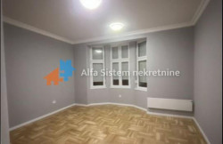 Stan-Apartman za Duži Najam, Klinički Centar, Savski Venac, Beograd, €1.100