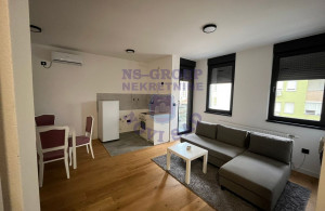 Prodajem Stan-Apartman, Novi Sad