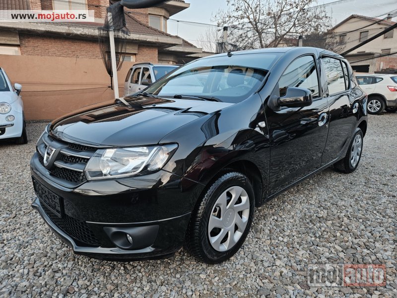 Dacia Sandero 90.000 SERVISNA