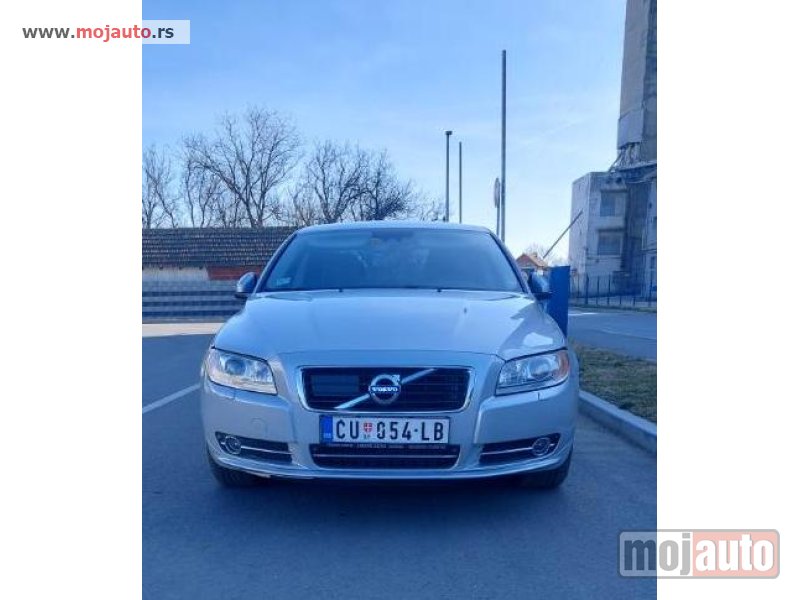 Volvo S80 D5