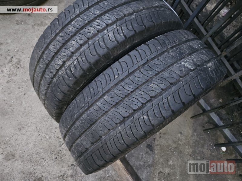 215-70-15C Goodyear teretne gume za kombi vozila kao nove