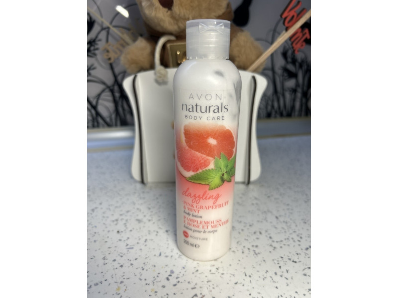 Avon Naturals Pink Grapefruit & Mint losion