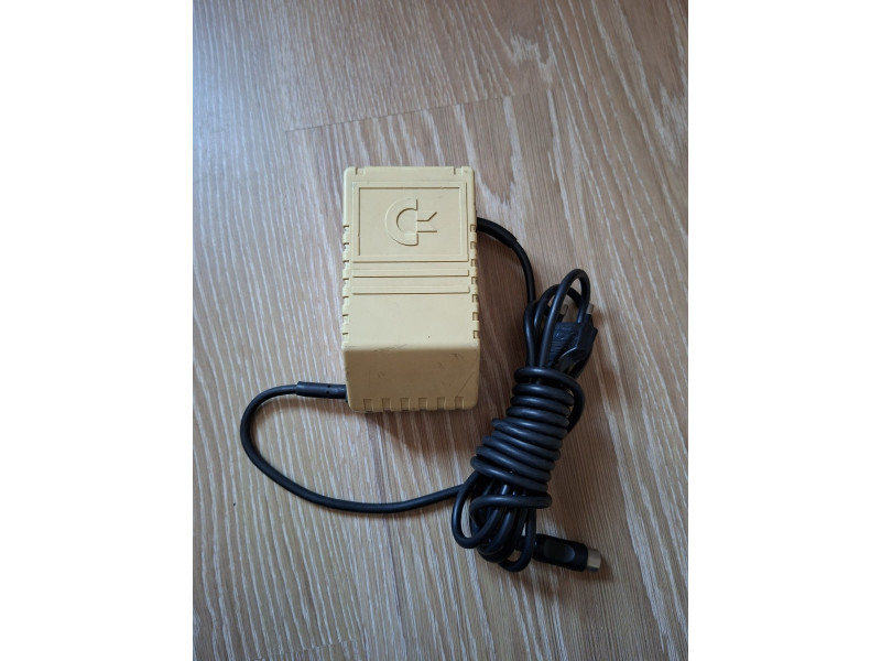 Adapter za Commodore 64