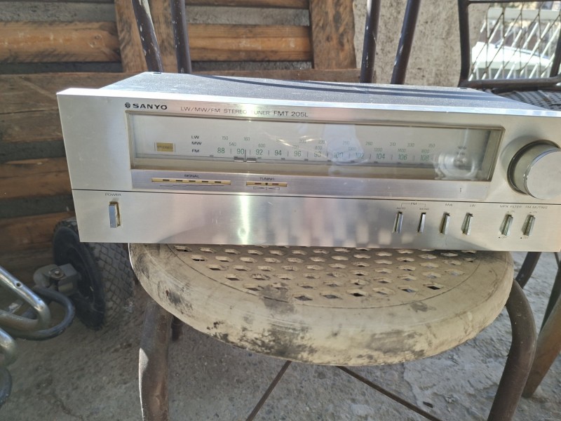 SANYO Tuner FM T205L