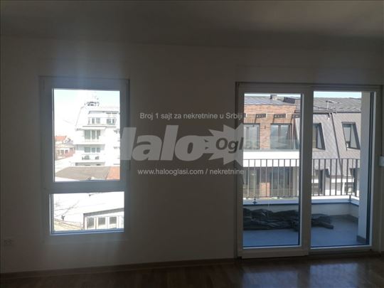 Lekino brdo, garsonjera