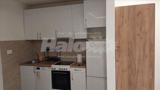 Stan Ledine-Surcin- Novo-30m2 - deposit obavezan