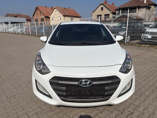 2016 HYUNDAI i30 1.6 CRDi 110 Blue Drive GO!