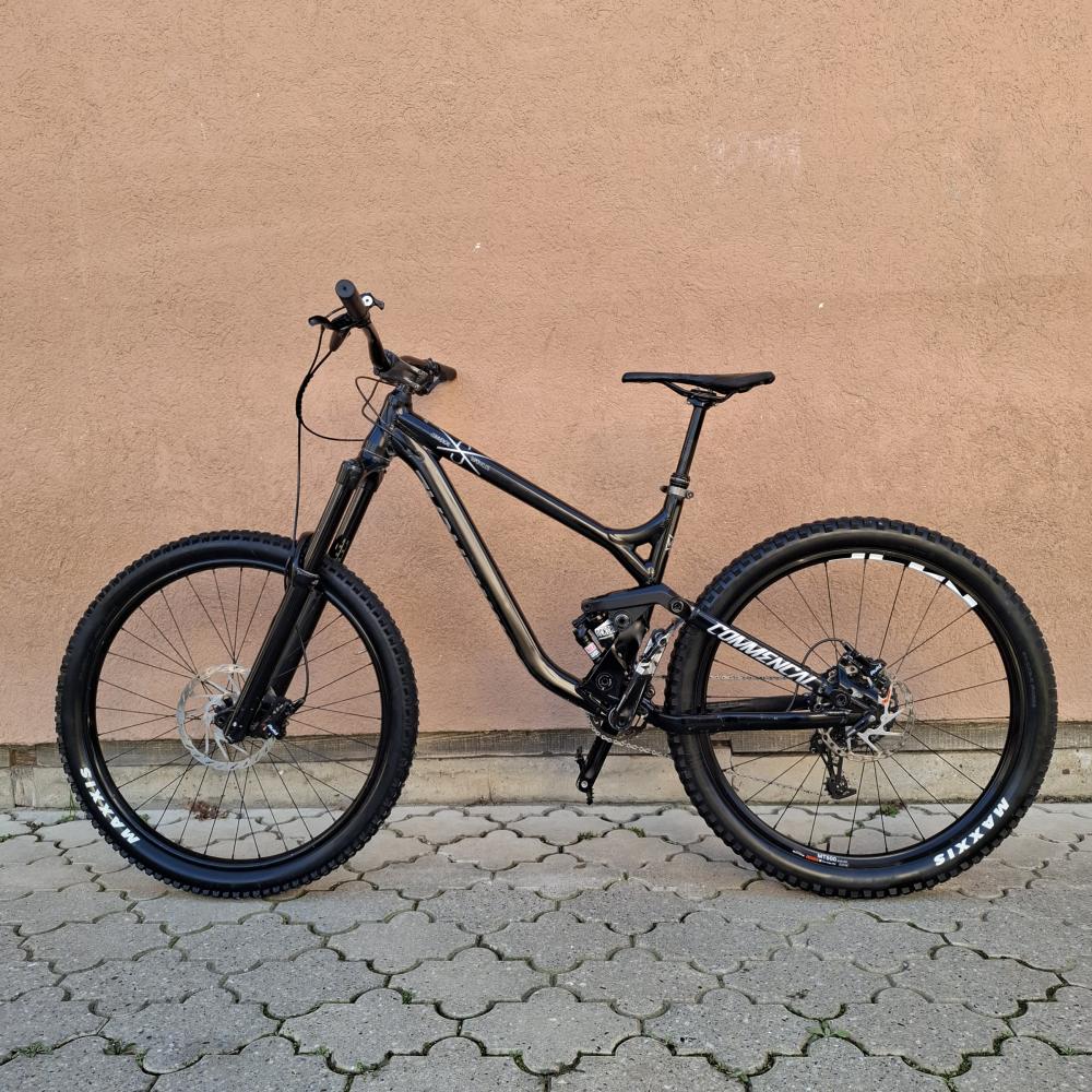 COMMENCAL meta v3