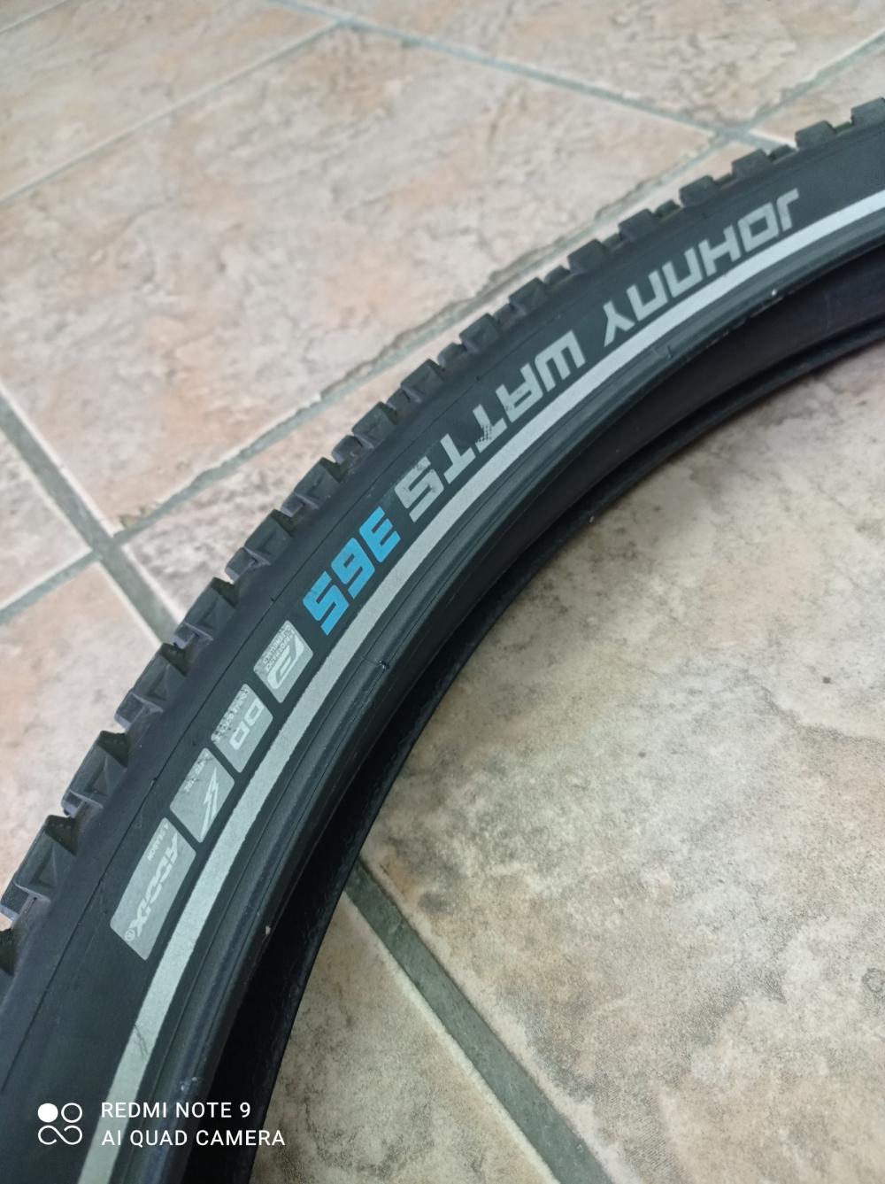 Schwalbe Johnny Watts 29x2.60 i unutrasnja