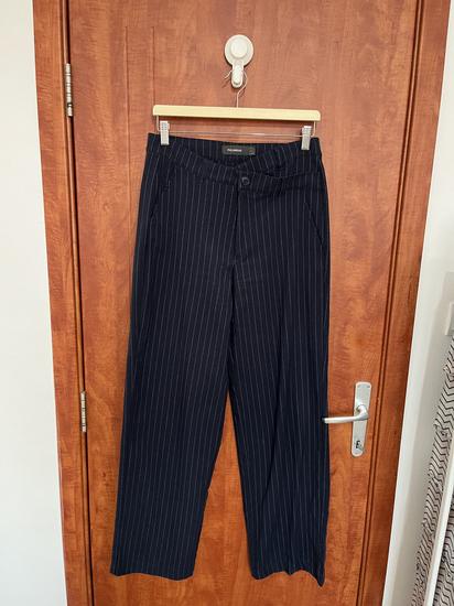 Pullandbear Pantalone