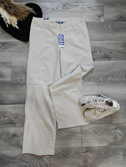 Jack&Jones nove pantalone