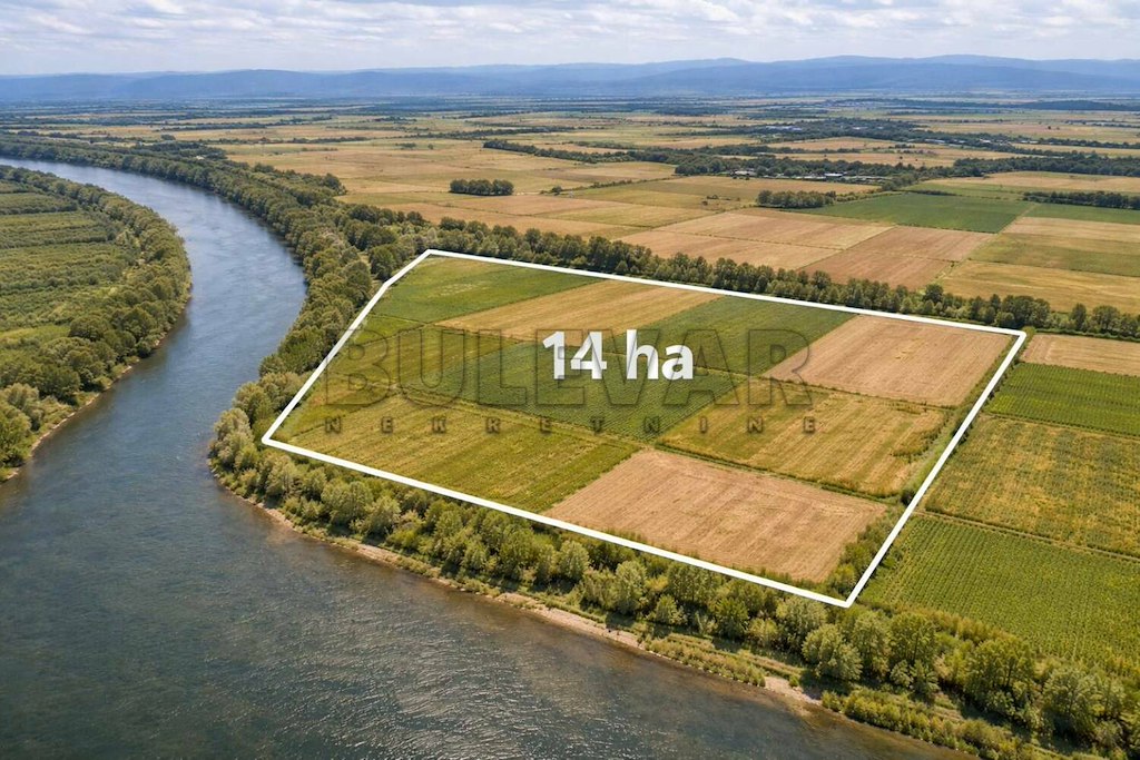 Plac, Niš - Lalinac | Prodaja · 137000m² · 400.000€