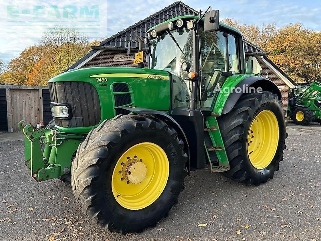 John Deere 7430 premium auto power traktor točkaš