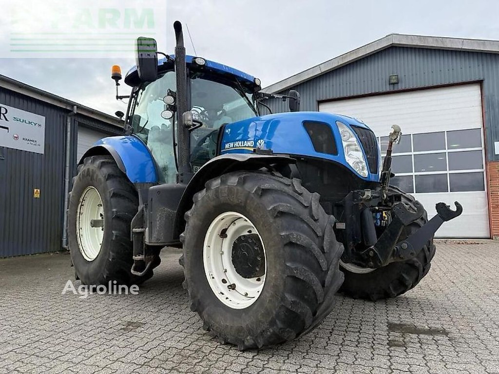 New Holland t7.260 traktor točkaš