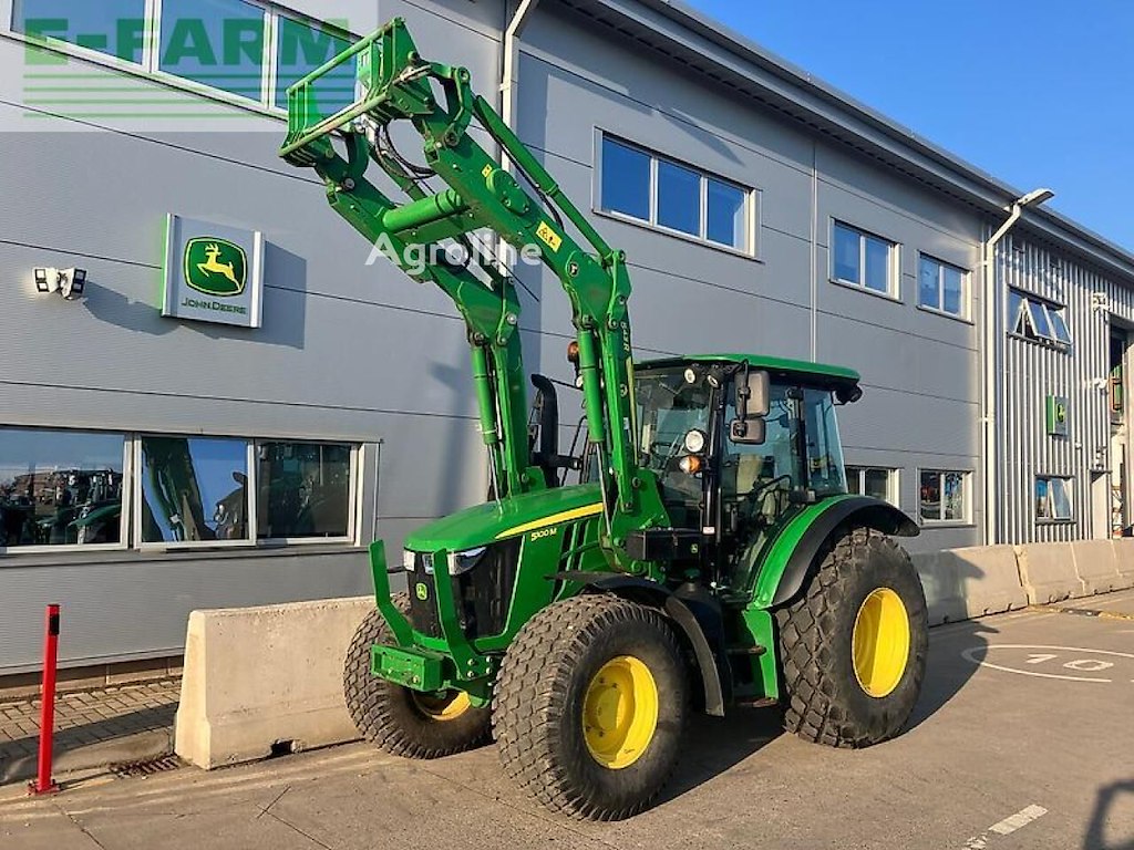 John Deere 5100m traktor točkaš
