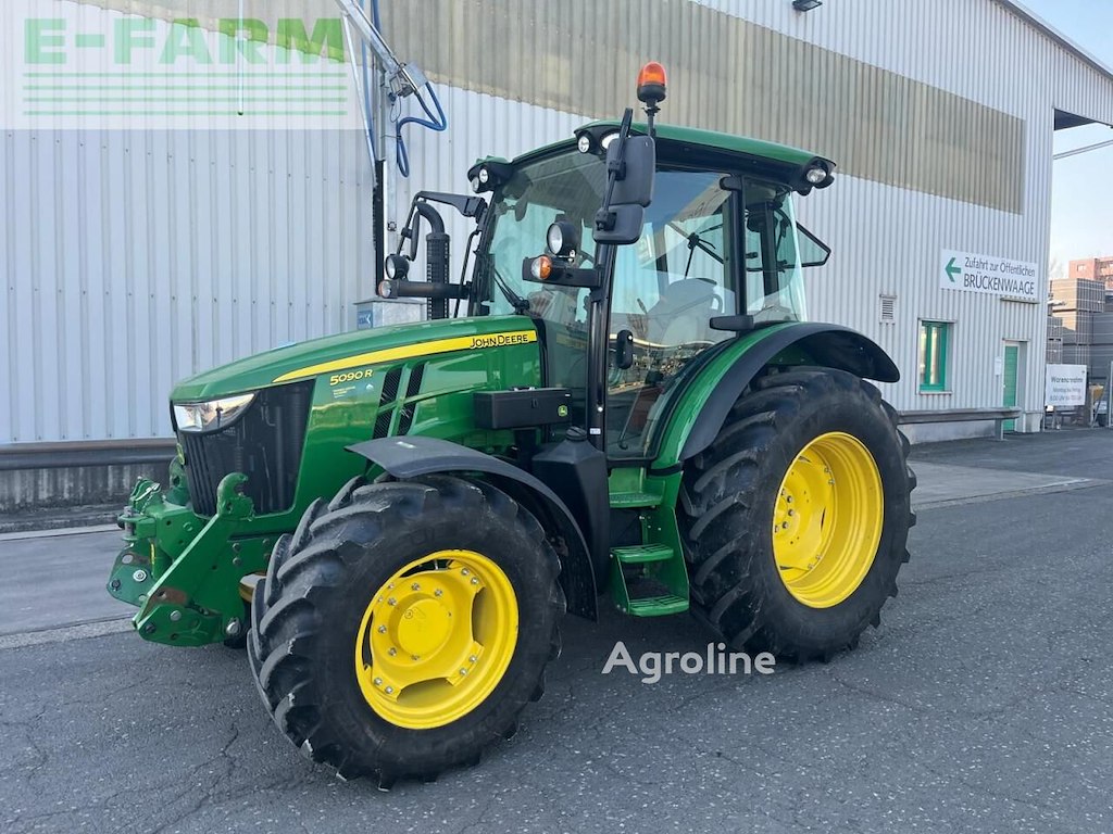 John Deere 5090R traktor točkaš
