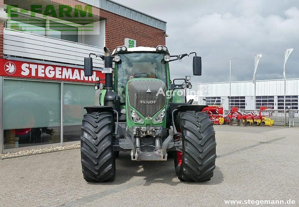 Fendt 826 vario s profi plus traktor točkaš