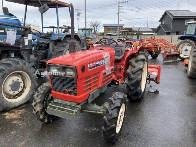 Yanmar TRACTOR(Yanmar) traktor točkaš