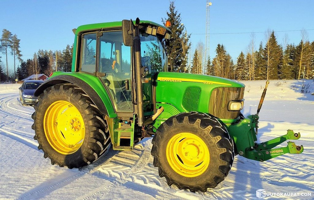 Prodaje se John Deere 6320 Premium 40 km/h Auto-steer, 2004, 4.5 L, Diesel, 8,904 h, K traktor točkaš na aukciji