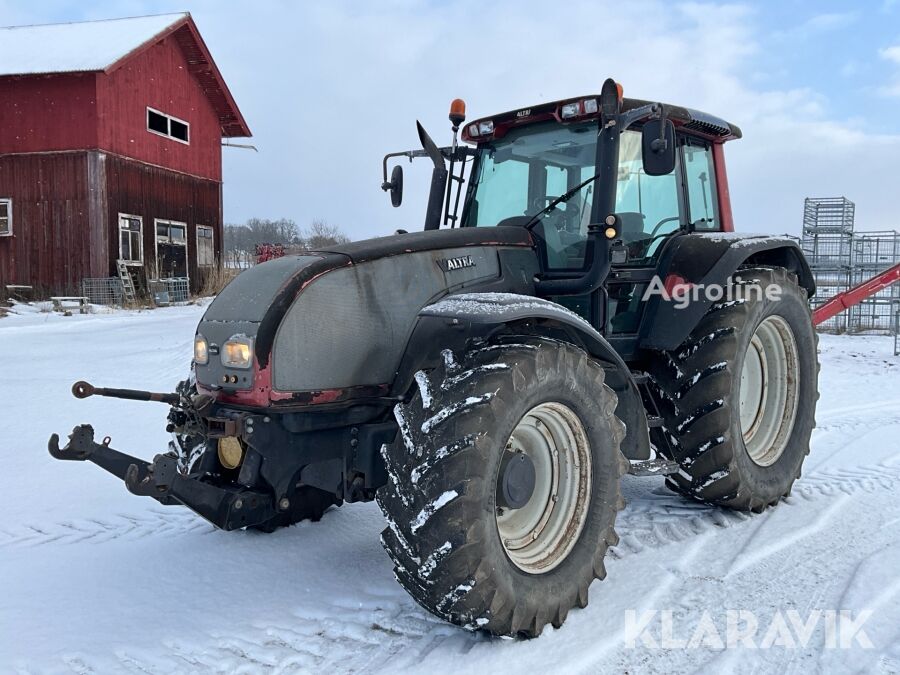 Prodaje se Valtra T190 traktor točkaš na aukciji