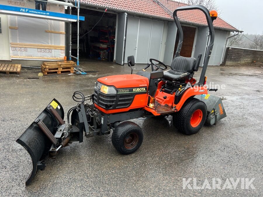 Prodaje se Kubota BX2200 traktor točkaš na aukciji