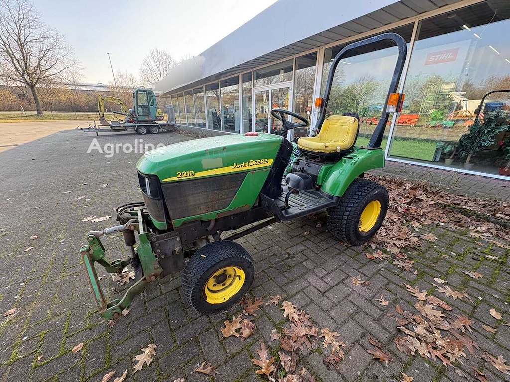Prodaje se John Deere 2210 traktor točkaš na aukciji