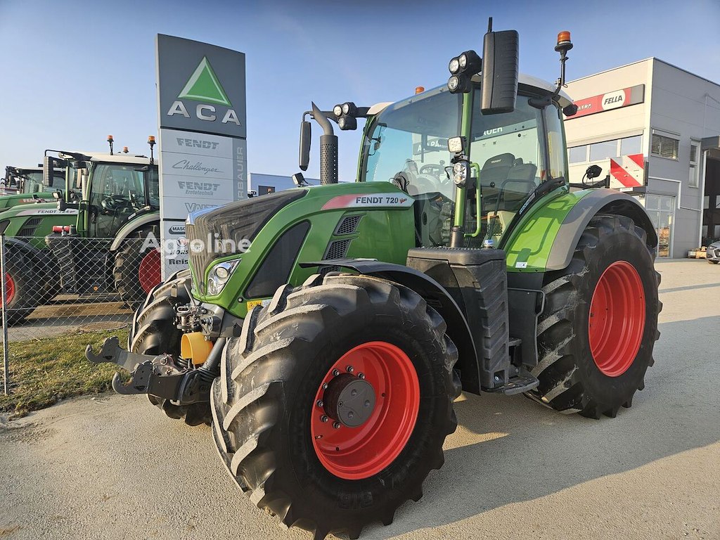 Fendt 720 Vario traktor točkaš